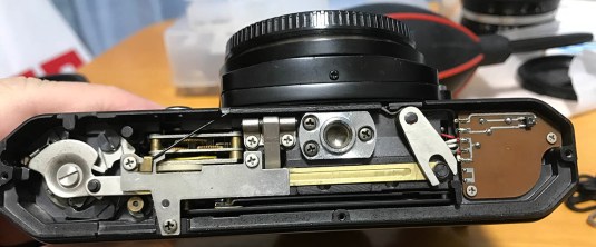 Repair: Nikkormat EL | Richard Haw's Classic Nikon Repair and Review