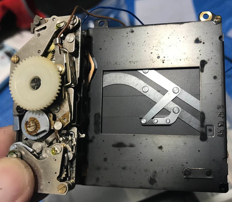 Repair: Nikkormat FTn part 1 | Richard Haw's Classic Nikon Repair and ...