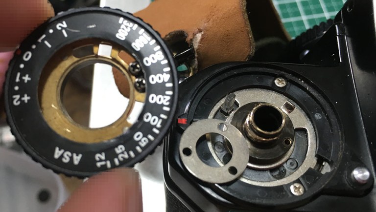 Repair: Nikon FE | Richard Haw's Classic Nikon Repair and Review